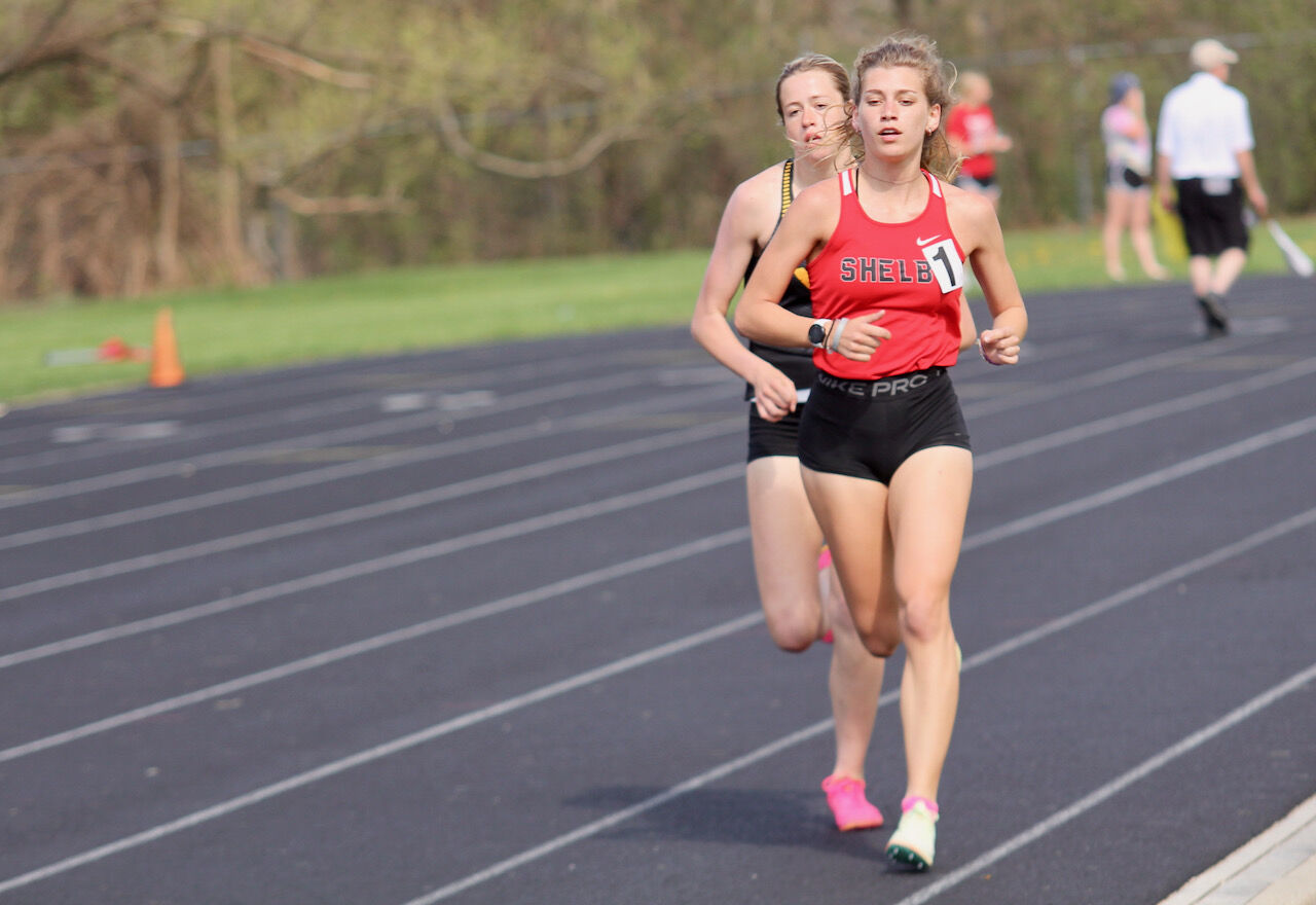Defending Division III state champ Col. Crawford 2nd at 90th Mehock Relays