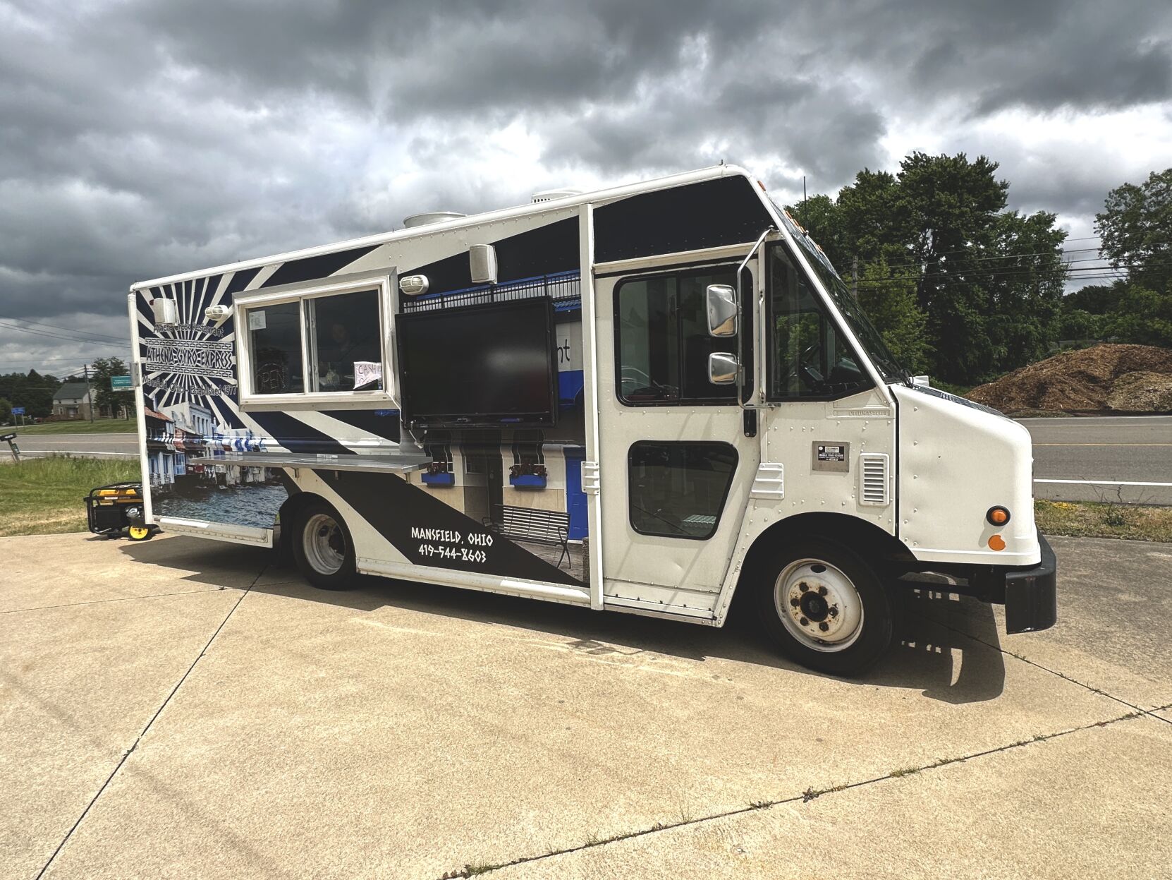 Athena Greek opens food truck for on-the-go gyros, baklava & more