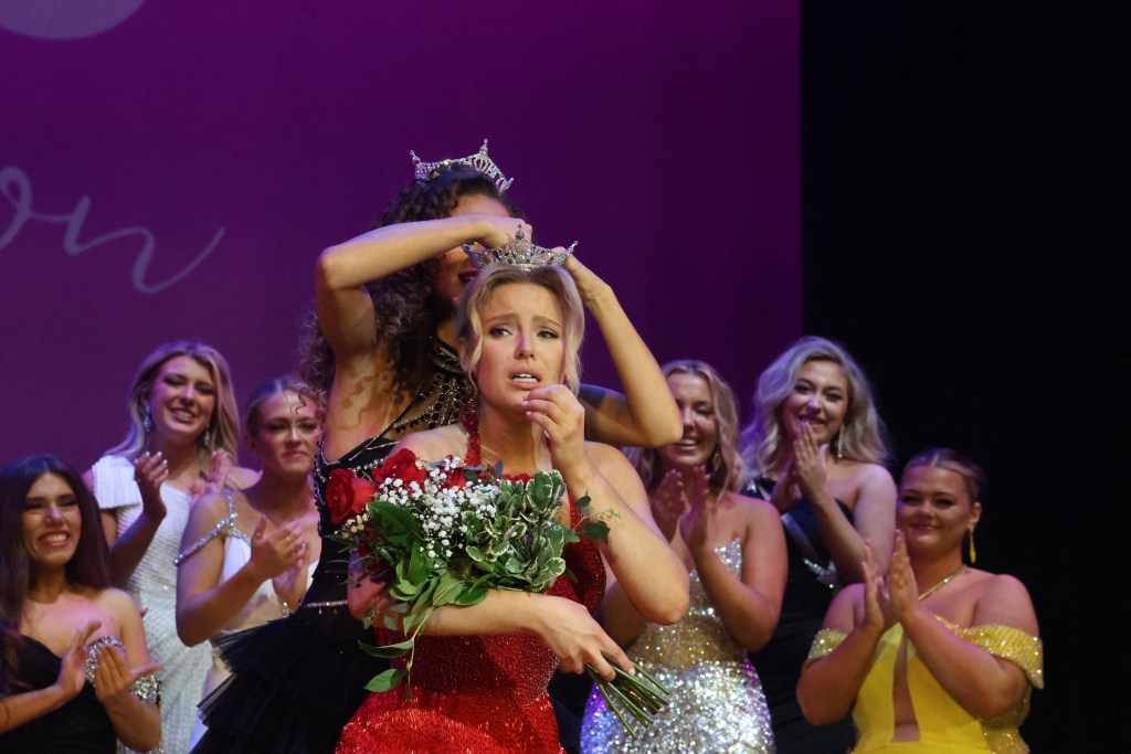 Kitts Hill native Olivia Fosson crowned Miss Ohio 2025