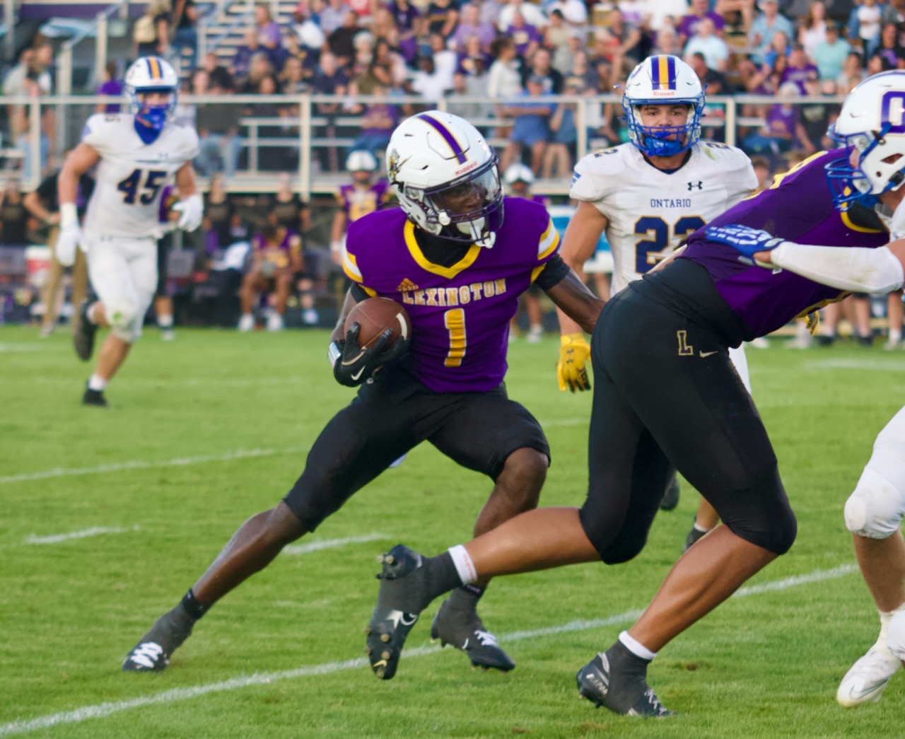 Horsepower: Lexington's high-octane offense firing on all cylinders