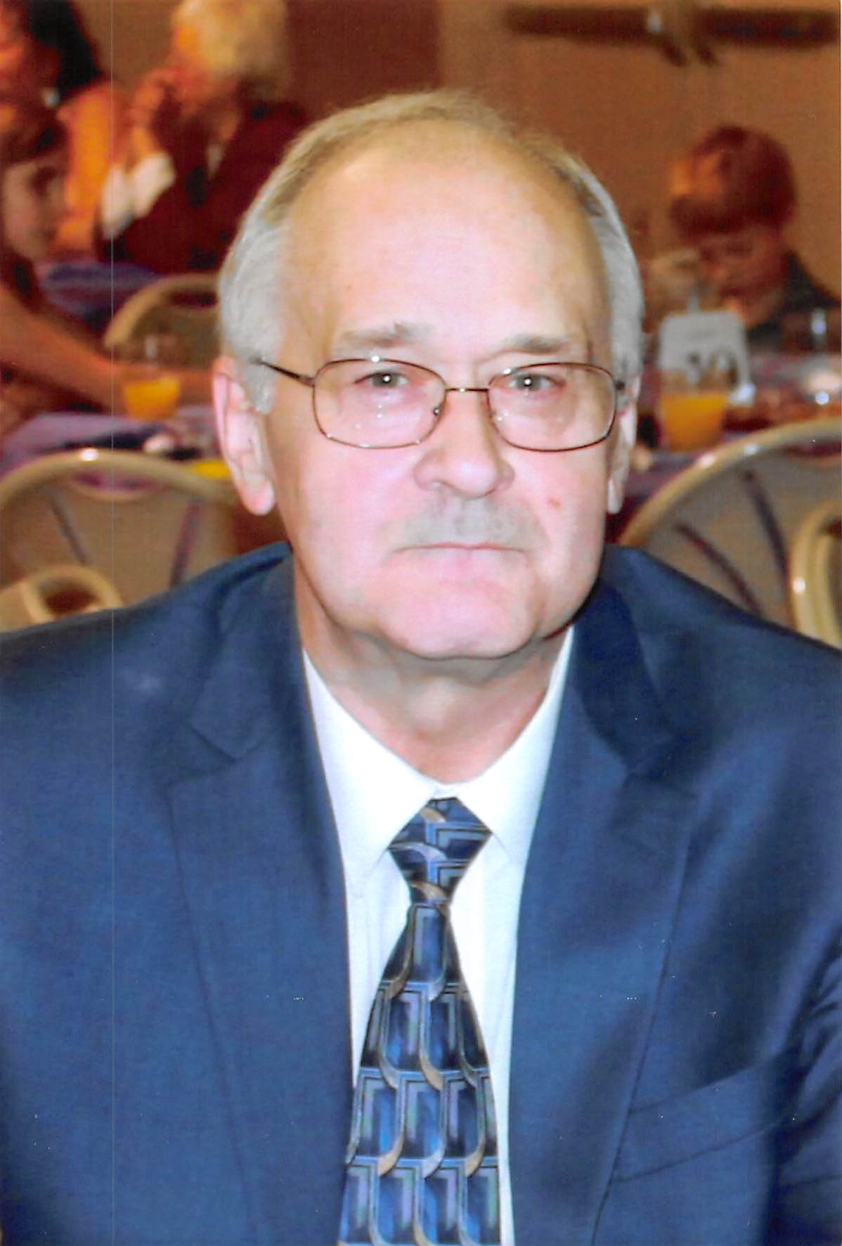 Robert "Bob" Holbrook