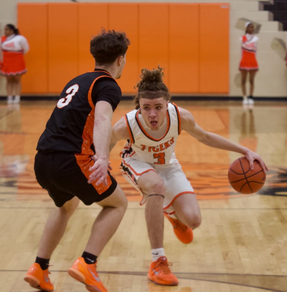 Ediger, Arrows tame Tygers in triple overtime thriller