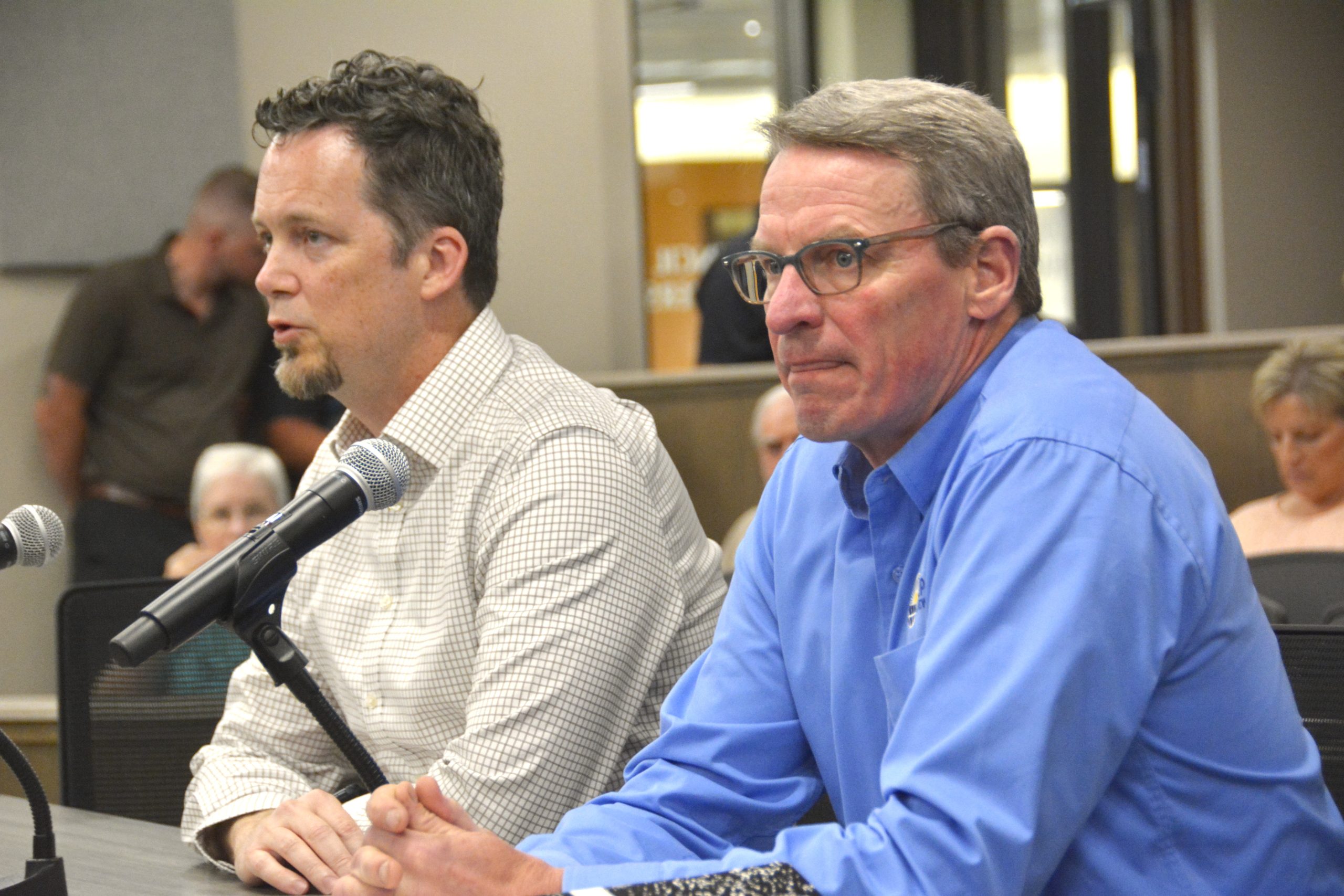 Light on: Mansfield City Council OKs plan to build solar farms on top ...